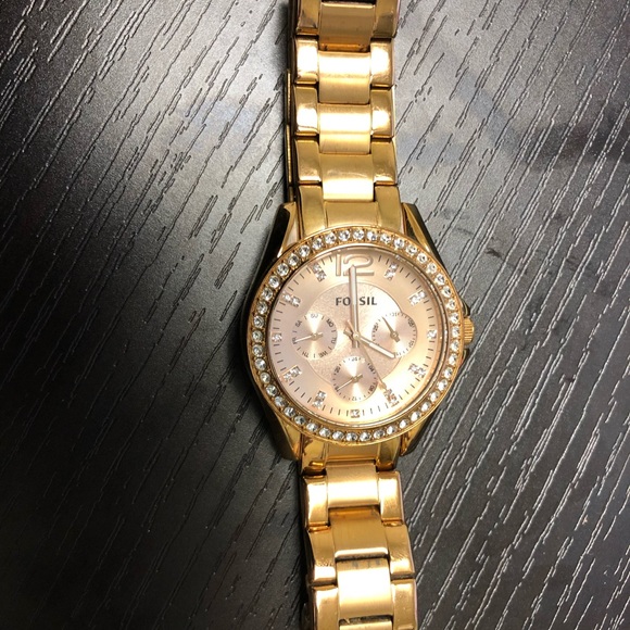 Fossil | Jewelry | Fossil Rose Gold Watch | Poshmark